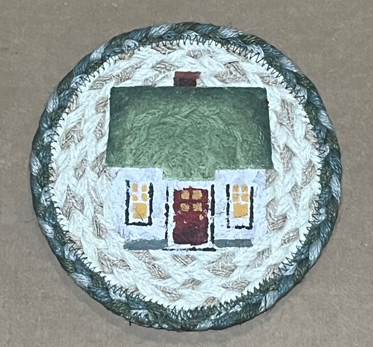 LC-419 Holiday Village House 7" Large Coaster – Earth Rugs